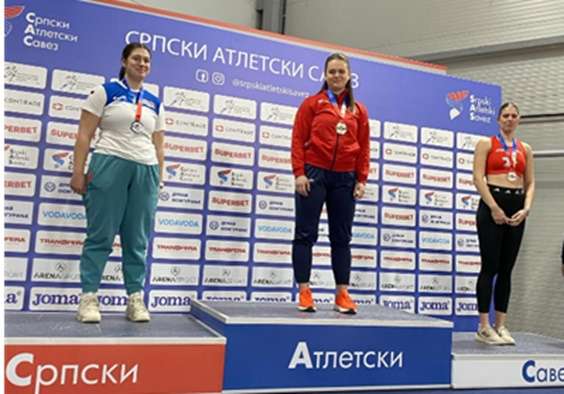 GLAS ZAPADNE SRBIJE - Anđela nastavlja svoju dominaciju u Srbiji